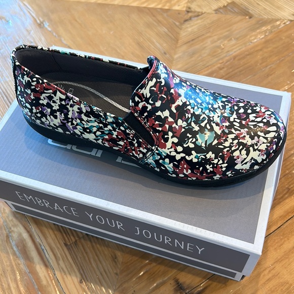 Dansko | Shoes | New Dansko Nora Shoe | Poshmark